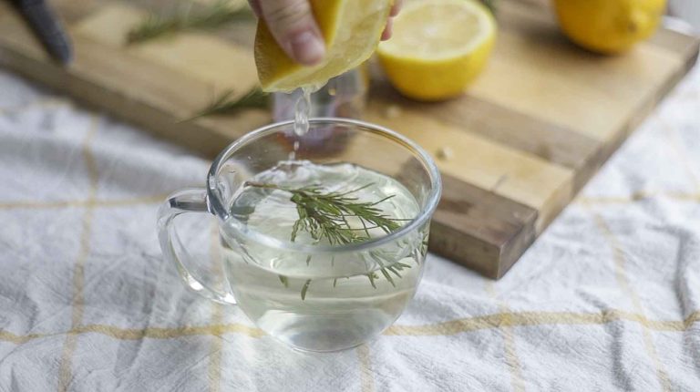 Easy Rosemary Tea Recipe - A Blossoming Life