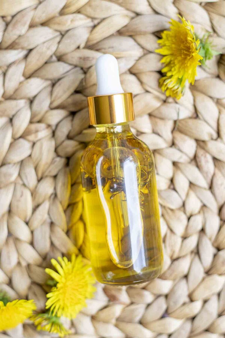 How To Make Dandelion Oil - A Blossoming Life